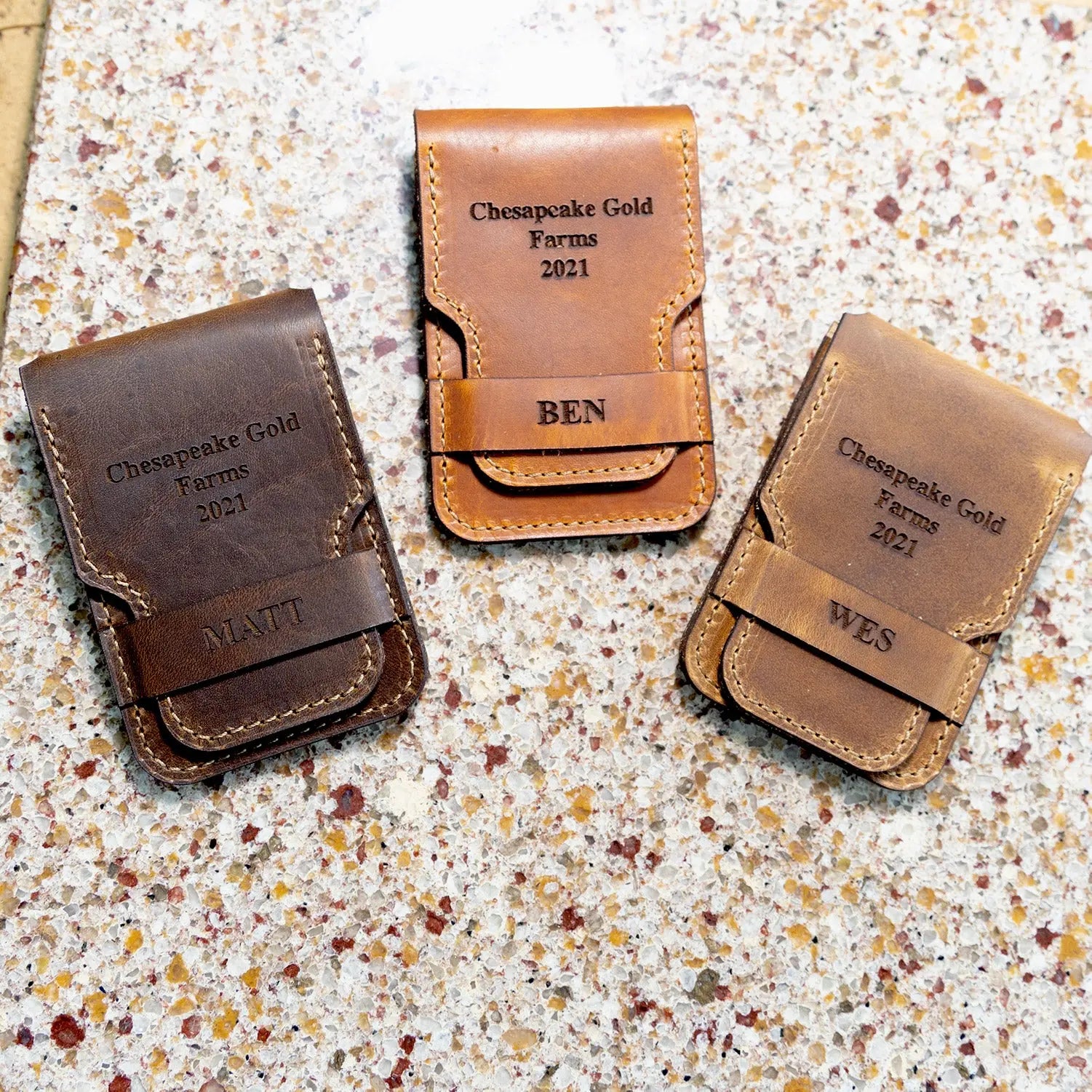 How to Choose the Perfect Engraved Money Clip - Bull Sheath Leather