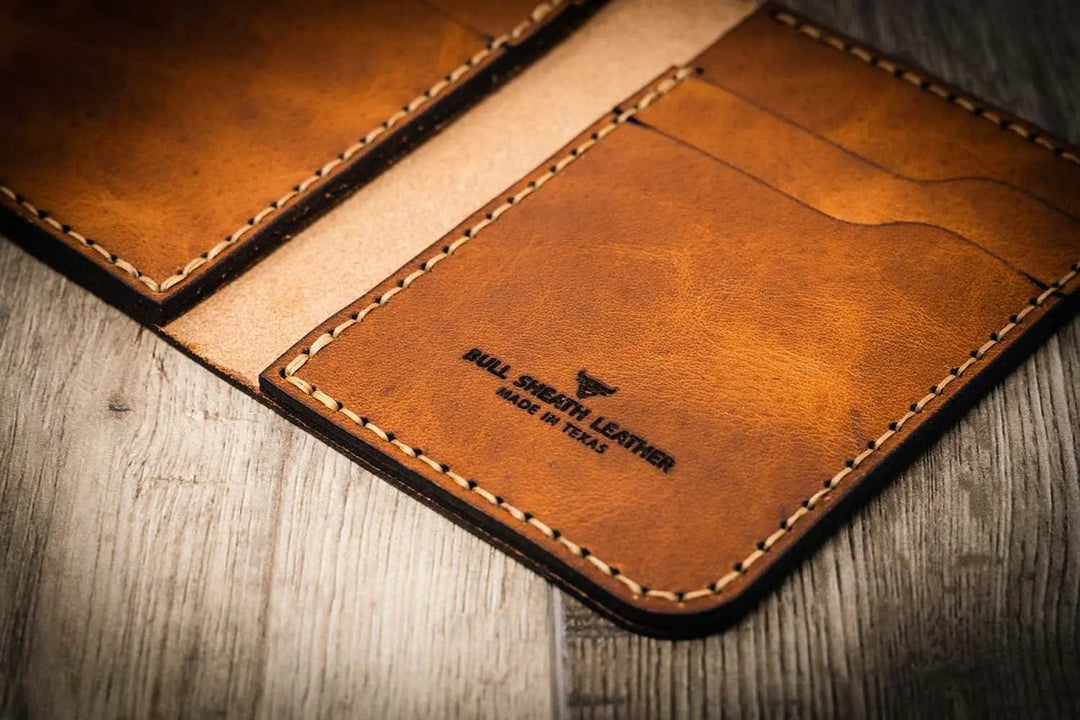 Western Vertical Wallet Bull Sheath Leather
